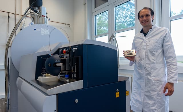 Scientists discover ‘lost world’ of early ancestors in billion-year-old ...